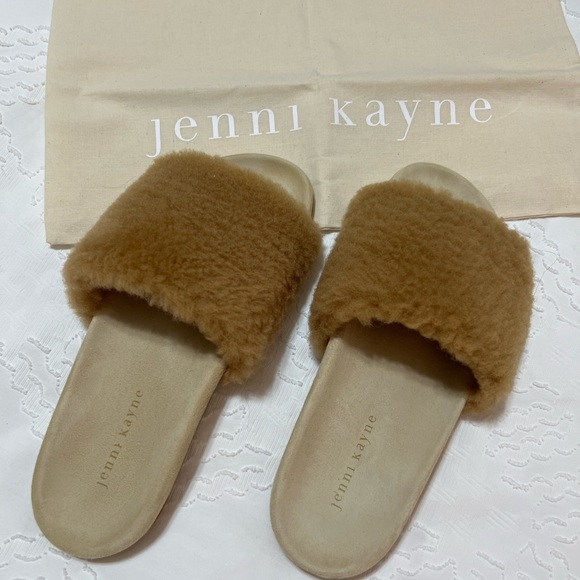 Jenni Kayne | Shoes | Jenni Kayne Shearling Slide Sandal | Poshmark